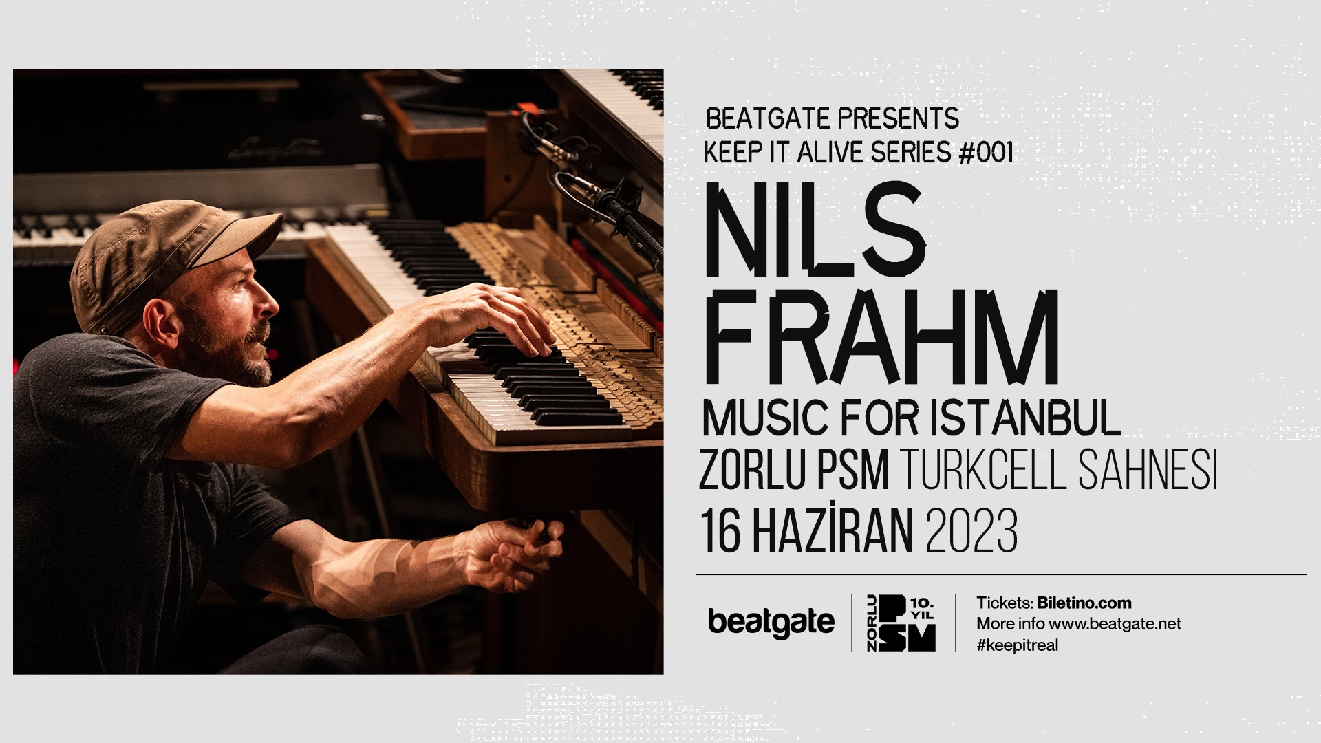 Beatgate Presents: Nils Frahm (live) at Zorlu PSM Turkcell Sahnesi | 16 ...