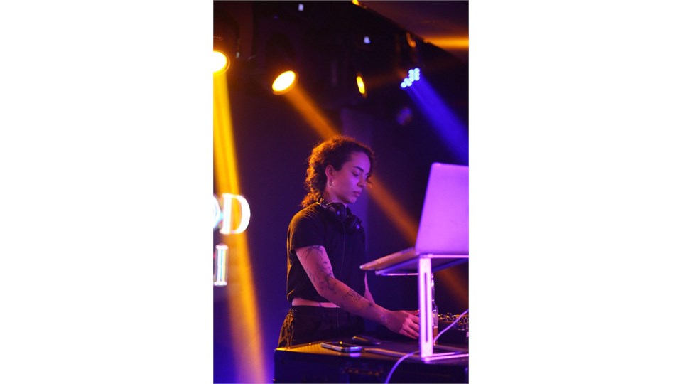 DJ Melis Kaplan & Warm Up DJ Yaren Küçük | 09 June 2024 | Hayal Kahvesi ...